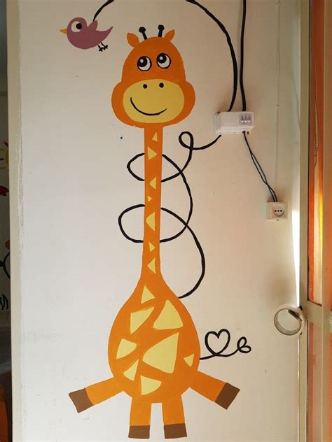 Pin By همس الكلام On Kindergartin Preschool Crafts Crafts Wall Painting