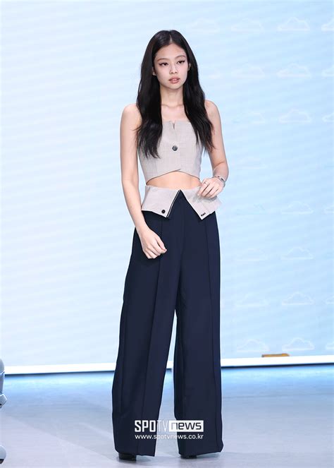 포토S 블랙핑크 제니 완벽한 비율