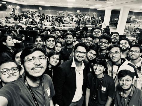 Vishwa Mohan On Linkedin Jobs Hiring Top1percenttechieswithvishwa