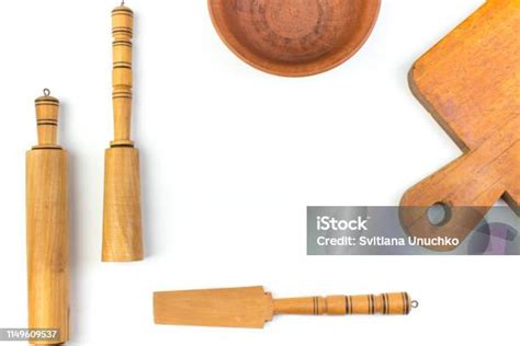 흰색 바탕에 나무 주방 용품의 집합입니다 평면도 텍스트의 공간을 복사 합니다 가정 생활에 대한 스톡 사진 및 기타 이미지 가정 생활 가정 주방 가정의 방 Istock