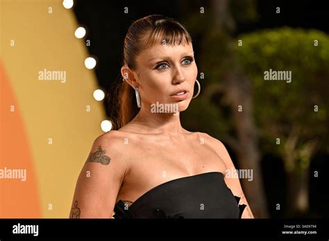 Miley Cyrus Arrives At The Vanity Fair Oscar Party On Sunday March 2