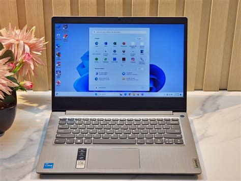 Lenovo Ideapad Itl X I Th Gen Gb Ram Gb Ssd Inch P Hd Computers Tech