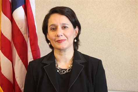 Cover Ana Recio Harvey H Vip