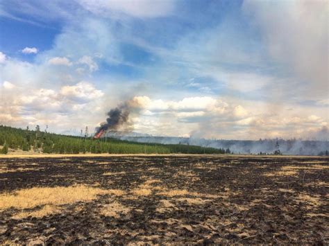 Yellowstone National Park Fire At Jasper Saranealis Blog