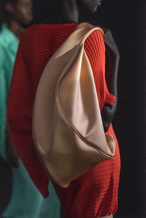 Issey Miyake Spring 2023 Fashion Show Backstage The Impression