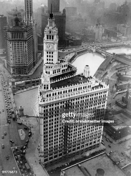 Chicago 1930s Photos And Premium High Res Pictures Getty Images