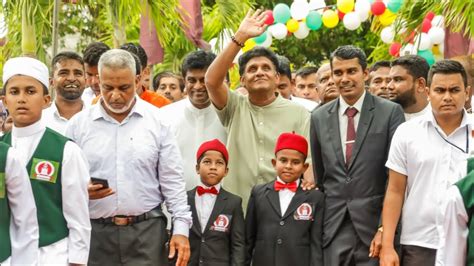 ගෝඨාට නොදෙවෙනි ජනපති රනිල් පාස්කු කොමිෂන් වාර්තාවෙන් හෙළි වූ රහසිගත සත්