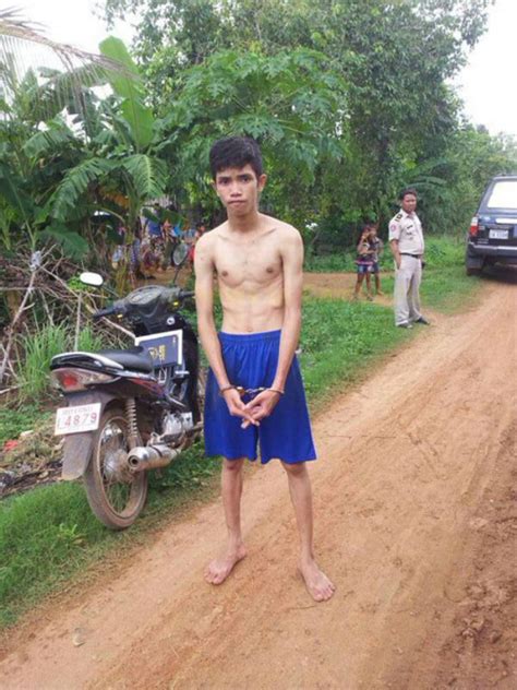 ឃាត់ខ្លួន ជនសង្ស័យ ពីបទចាប់ បង្ខាំង សិស្សស្រី វិទ្យាល័យម្នាក់ Khmerload