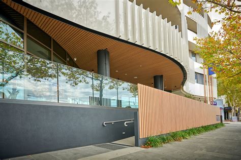 Non Combustible Cladding Simple Safe Stunning