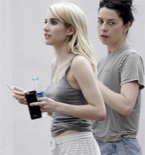 Emma Roberts Emma Roberts Smoking Emma Roberts Model Aesthetic