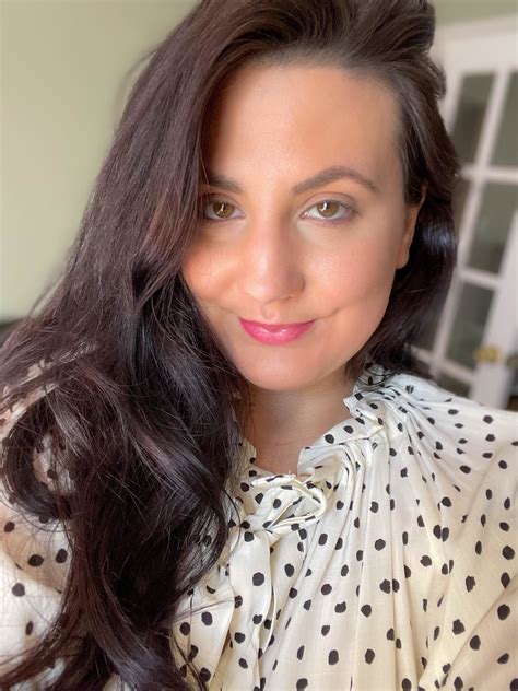 Pornpic Xxx This Mom May Look Innocent But …