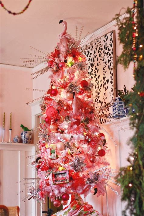 Christmas Decorations The Dining Room Aunt Peaches Flamingo
