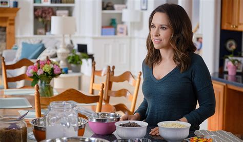 Lacey Chabert Husband And Who The Hallmark Star Married To In Real Life