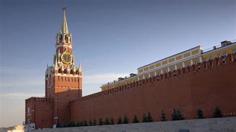 Песков сообщил что в Кремле подготовились к решению Запада о потолке цен на нефть — РТ на русском