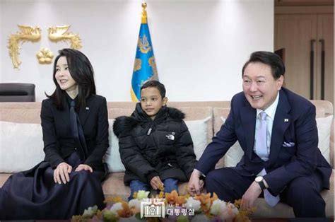 កោះកុងទាន់ហេតុការណ៍ Kohkong Hotnews កុមារាខ្មែ រ ដែ ល មាន ប ញ្ហា បេះដូ ង បា ន ចូ ល ជួប ប្រ