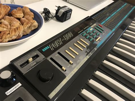 Infrequent Sound Sex Tex Technology Korg Poly 800 Polyphonic Analog Synthesizer Reverse