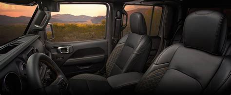 2023 Jeep® Gladiator Interior Caracteristici Interioare Camion