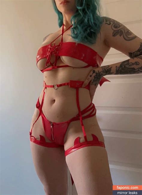 Kayla Erin Aka Kaylaerincosplay Aka Itskaylaerin Aka Kaylaerin Nude