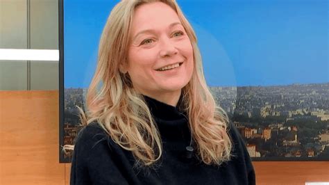 Avec Son Spectacle Le Cid Pète Un Câble Caroline Vigneaux Rend