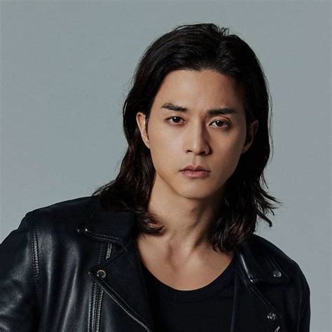 Kim Ji Hoon Asian World