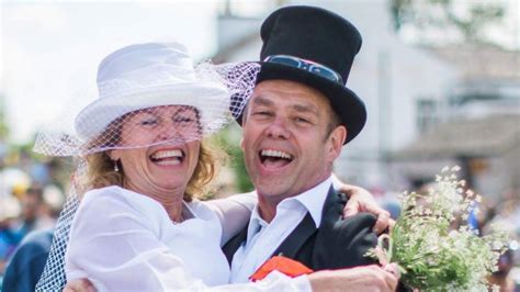 Pippa And Steve Honeymoon Pot A Personal Causes Crowdfunding Project