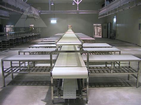 Belt type meat cutting conveyor cattle cow abattoir equipment slaughtering machine halal ...