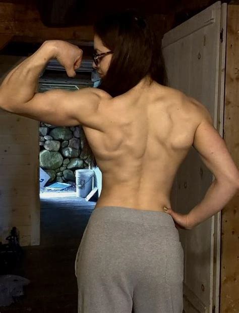 Enjoy R Bringingsexybacks
