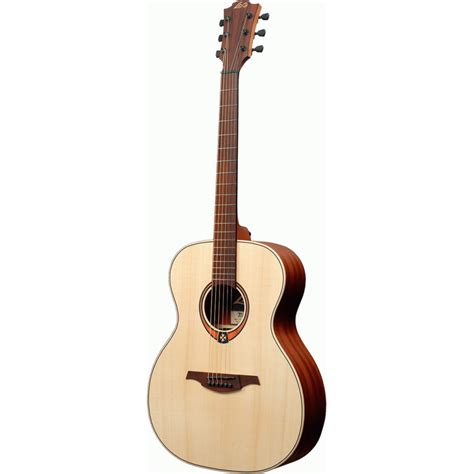 LAG T70A AUDITORIUM SOLID SPRUCE TOP