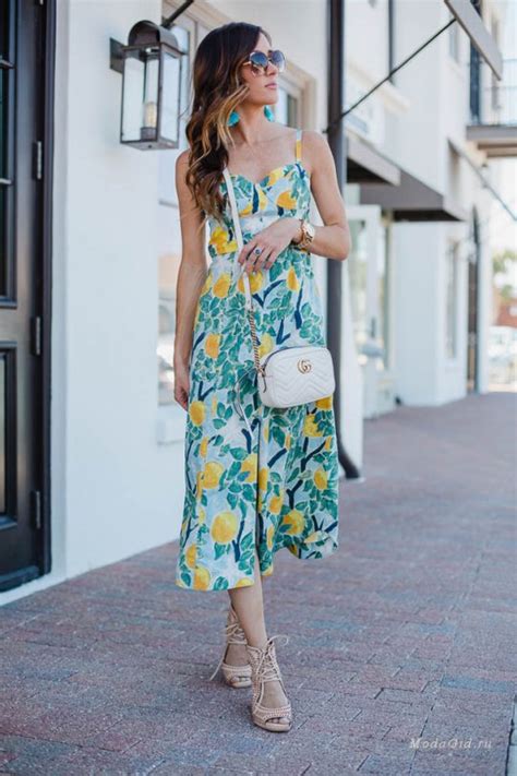 2017 წლის ზაფხულის მოდური კაბები