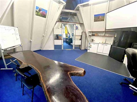 Airliie Beah Dive Centre Classroom Airlie Beach Dive And Snorkel Centre