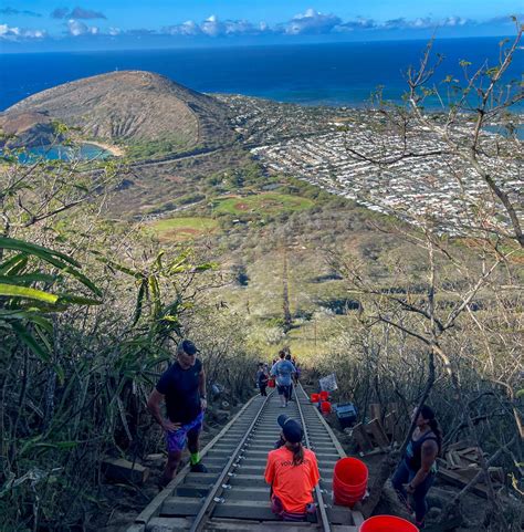 Koko Head Hike Hawaii Hiking The Crater Stairs