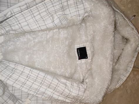 Парка жіноча — ціна 200 грн у каталозі Парки Купити жіночі речі за доступною ціною на Шафі