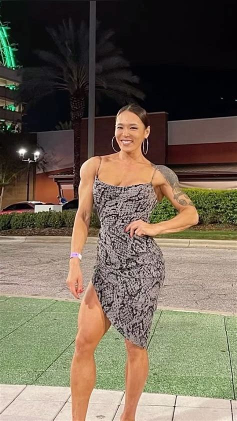 Ugalztsetseg Gambagaa Өдрийн мэнд😀 “Хэвлийгээрээ инээмсэглэе”хөтөлбөрт хичээл 10 сарын 30 нд