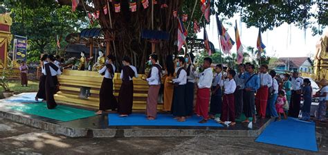 ကျိုက်ထိုမြို့နယ်တွင် ကဆုန်လပြည့် ဗုဒ္ဓနေ့ ညောင်ရေသွန်းလောင်းပူဇော်ပွဲကျင်းပ Information And