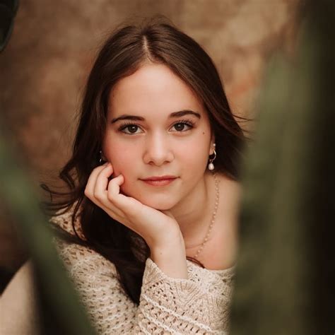 Bella Cartwright Youtube