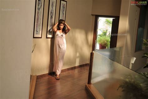 Nadeesha Hemamali S Feet