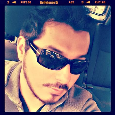 Stream Shakira Hips Dont Lie Bellyhouse Remix By Bellyhousedj Listen Online For Free On Soundcloud