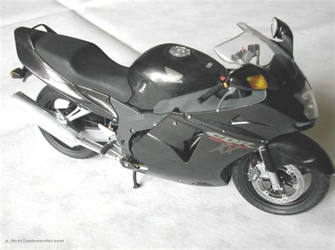 Honda CBR1100XX