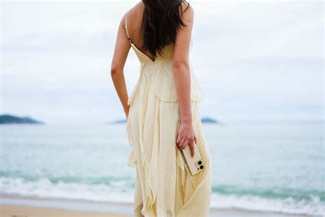 Trên tay OPPO Reno9 Pro 5G Camera giống Galaxy S21 Ultra Snapdragon 8 Gen 1 RAM 16GB giá