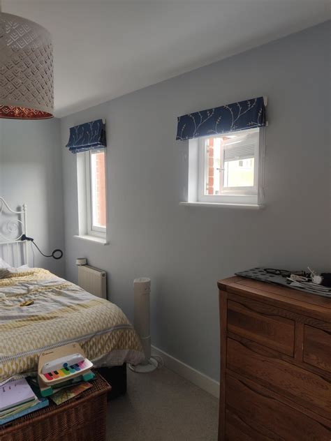 How To Dress These Weirdly Sized Positioned Windows R Interiordecorating