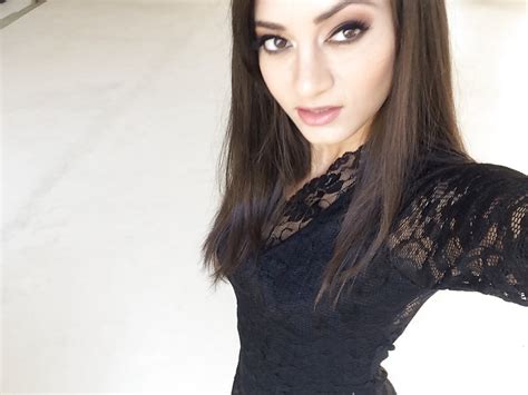 My Selfie 5 Pics Xhamster