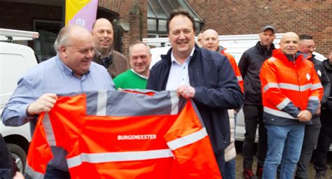 Nieuwe Werkkledij Voor Stadswerklieden