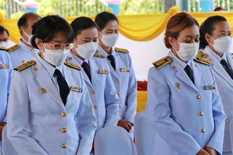 โรงเรียนสะแกราชธวัชศึกษา นำโดยนายชัยวิรัตน์ ศุภผล ผู้อำนวยการสถานศึกษา ขอน้อมรำลึกในพระมหา