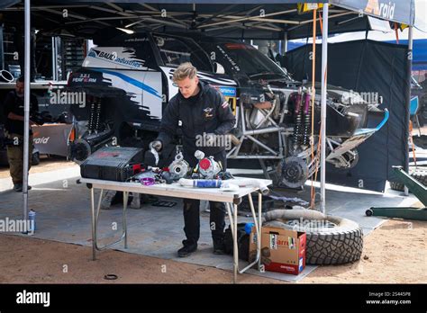 224 Baud Lionel Fra Baud Lucie Fra Mini X Raid Mini Jcw Team