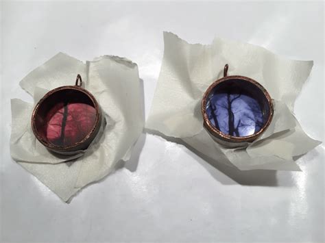 The Simple Tips To Embedding Transparencies In Resin Resin Obsession Resin Jewelry Making