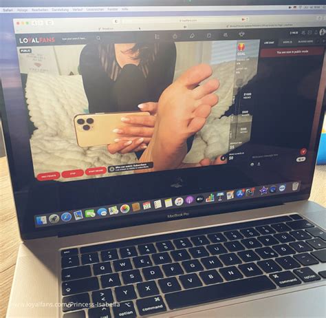 LiveCam Foot Worship And Ignore MoneyPrincess Isabella Findom Femdom Official Photos