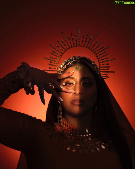 Raja Kumari Wiki Biography Age Gallery Spouse And More