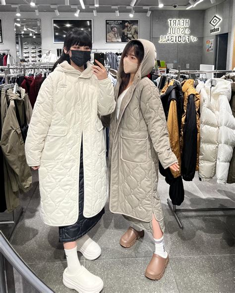 엄브로 광주세정점 웨이파인더 우먼스🏜️🐫 유니크한 색감과 디자인으로 남들과는 다른 도전과 여행을 즐겨볼까요🎈 롱기장 숏기장