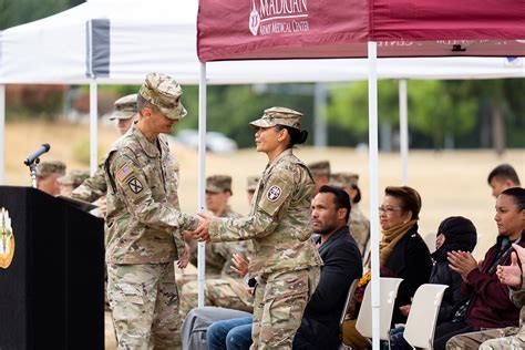 Madigans Troop Battalion Welcomes A New Commander Article The