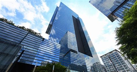 수출 이끈 반도체·방산의 힘 삼성전자·한화에어로 날았다